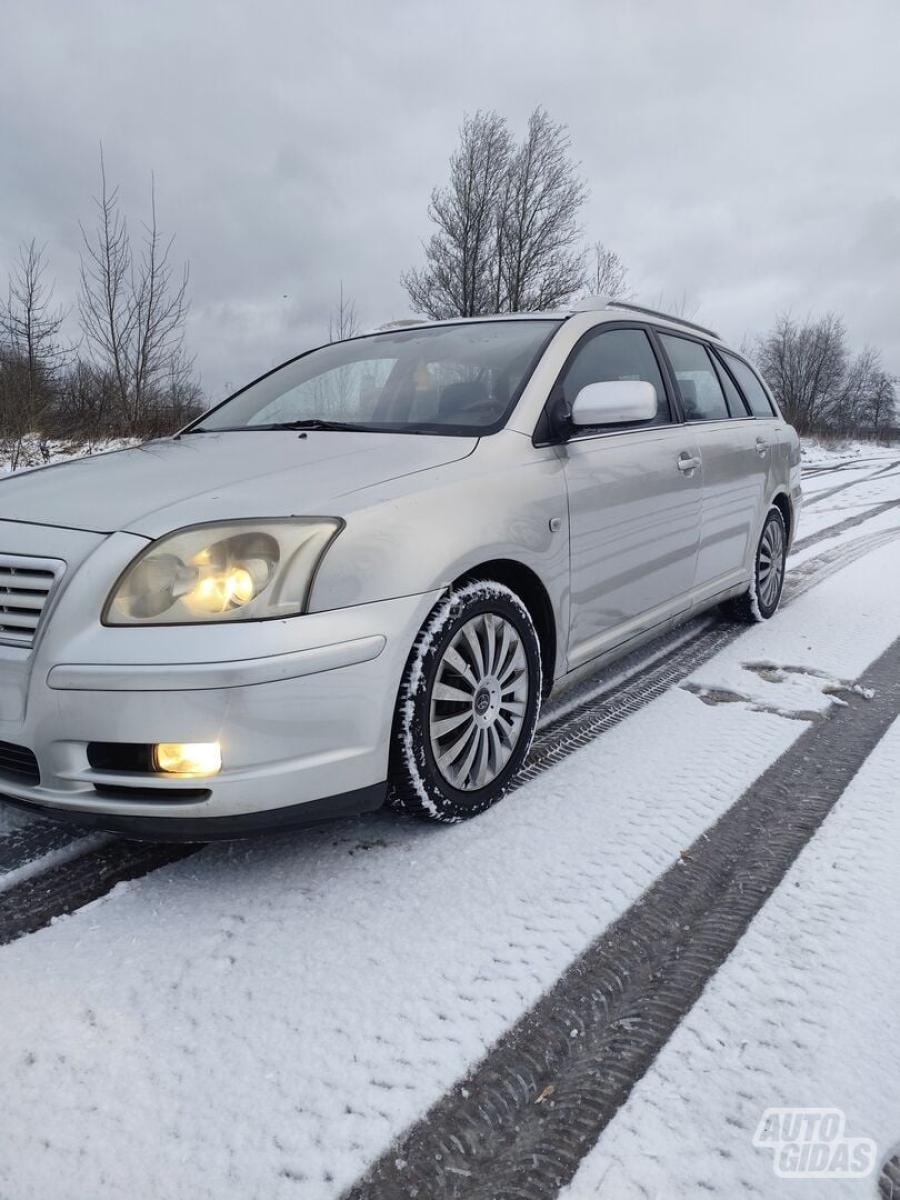 Toyota Avensis 2005 in Vilnius, with an engine capacity of 2.00 L and mileage of 412 thousand km for 1350 €, photo 2 on AUTOMOTO.COM.LV