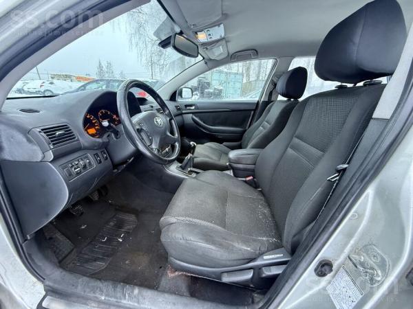 Toyota Avensis 2005 Rīga, ar dzinēja tilpumu 2.00 L un nobraukumu 0 tūkst. km par 790 €, foto 8 vietnē AUTOMOTO.COM.LV