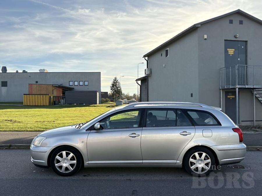 Toyota Avensis 2005 Narva, ar dzinēja tilpumu 0.00 L un nobraukumu 295 tūkst. km par 1800 €, foto 1 vietnē AUTOMOTO.COM.LV