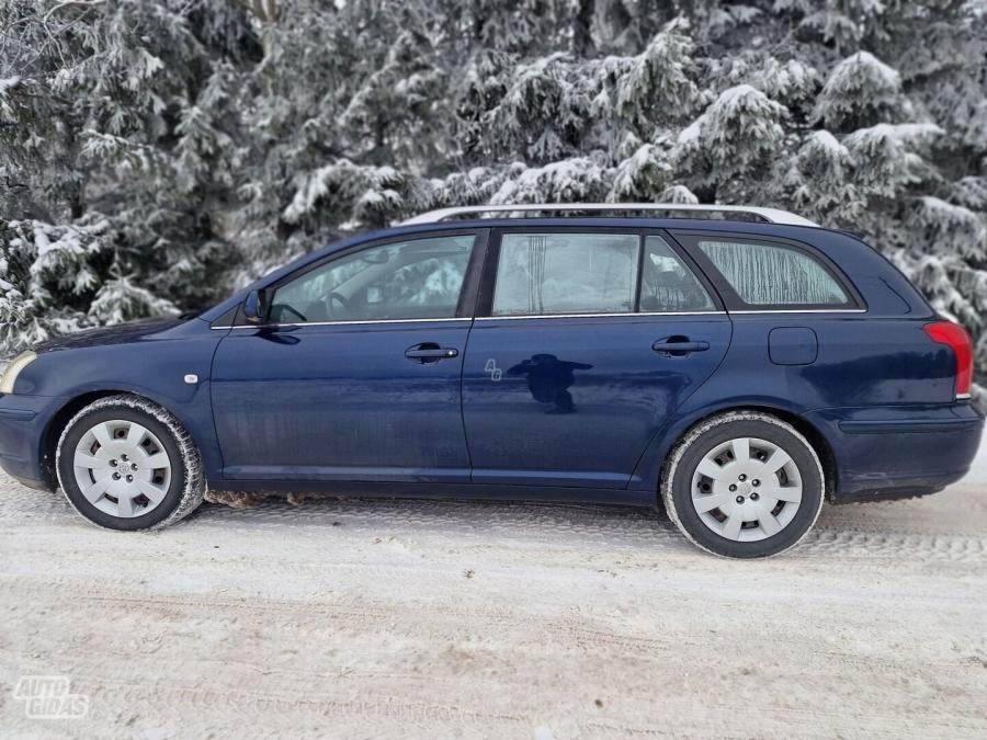 Toyota Avensis 2005 in Anyksciai, with an engine capacity of 2.00 L and mileage of 315 thousand km for 1760 €, photo 1 on AUTOMOTO.COM.LV