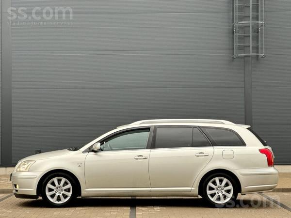 Toyota Avensis 2005 Rīga, ar dzinēja tilpumu 2.00 L un nobraukumu 300 tūkst. km par 1800 €, foto 2 vietnē AUTOMOTO.COM.LV