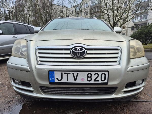Toyota Avensis 2005 in Vilnius, with an engine capacity of 2.00 L and mileage of 294 thousand km for 450 €, photo 1 on AUTOMOTO.COM.LV