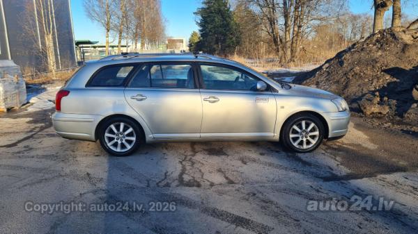 Toyota Avensis 2005 in Tallinn, with an engine capacity of 2.00 L and mileage of 342 thousand km for 1590 €, photo 3 on AUTOMOTO.COM.LV