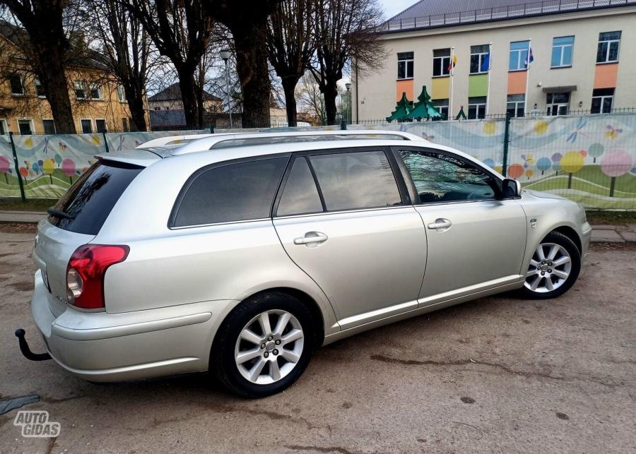Toyota Avensis 2005 in Kaunas, with an engine capacity of 2.00 L and mileage of 328 thousand km for 1950 €, photo 9 on AUTOMOTO.COM.LV
