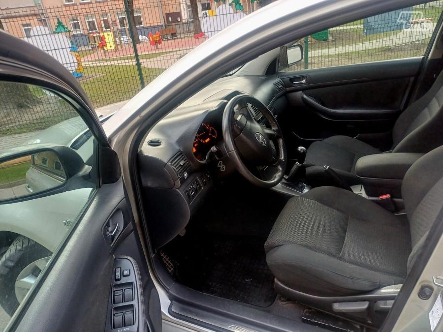 Toyota Avensis 2005 Kauņa, ar dzinēja tilpumu 2.00 L un nobraukumu 325 tūkst. km par 1950 €, foto 16 vietnē AUTOMOTO.COM.LV