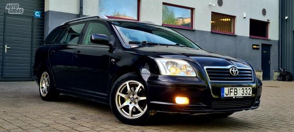 Toyota Avensis 2005 in Vilnius, with an engine capacity of 2.00 L and mileage of 400 thousand km for 1500 €, photo 1 on AUTOMOTO.COM.LV