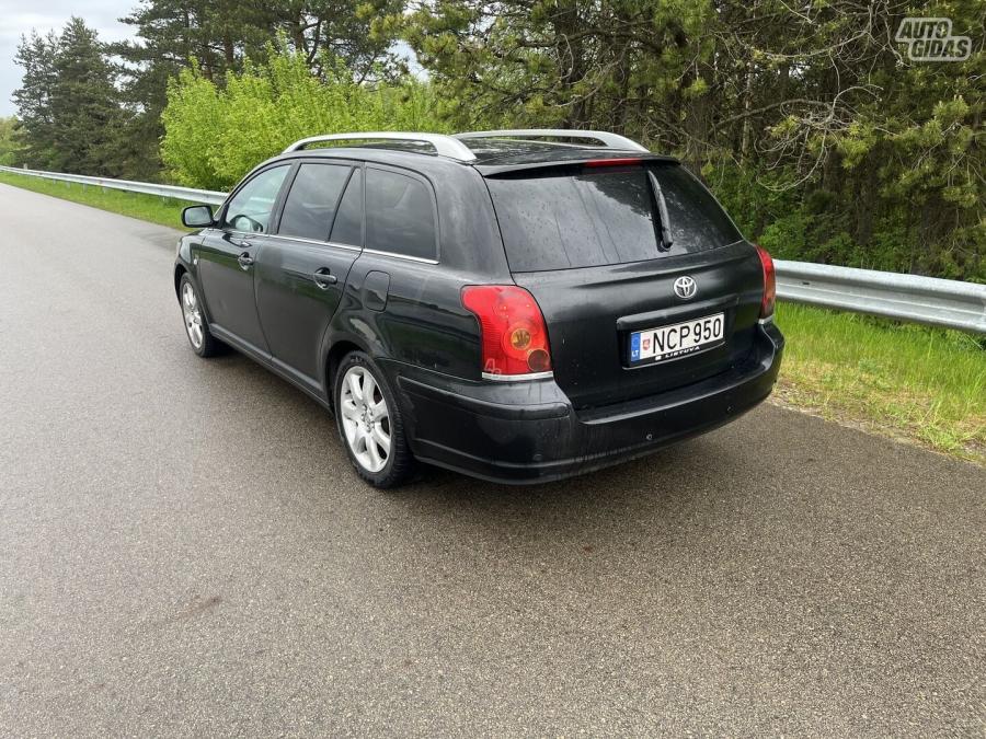 Тойота Авенсис 2005 в Расейняй, объемом двигателя 2.00 л и пробегом 464 тыс. км за 930 €, фото 4 на AUTOMOTO.COM.LV