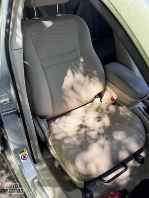 Toyota Avensis 2005 in Klaipeda, with an engine capacity of 2.00 L and mileage of 360 thousand km for 1300 €, photo 17 on AUTOMOTO.COM.LV
