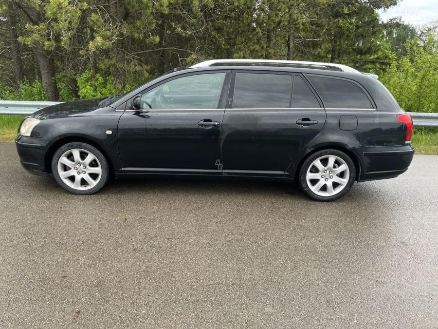 Toyota Avensis 2005 in Raseiniai, with an engine capacity of 2.00 L and mileage of 479 thousand km for 1350 €, photo 3 on AUTOMOTO.COM.LV