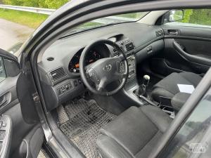 Toyota Avensis 2005 in Raseiniai, with an engine capacity of 2.00 L and mileage of 479 thousand km for 1350 €, photo 9 on AUTOMOTO.COM.LV