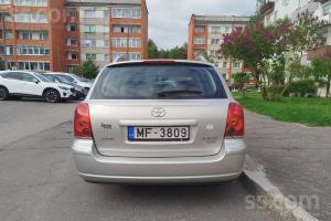 Тойота Авенсис 2005 в Даугавпилс, объемом двигателя 2.20 л и пробегом 243 тыс. км за 1500 €, фото 5 на AUTOMOTO.COM.LV
