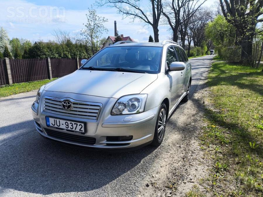 Тойота Авенсис 2005 в Валмиера, объемом двигателя 1.80 л и пробегом 290 тыс. км за 1900 €, фото 1 на AUTOMOTO.COM.LV