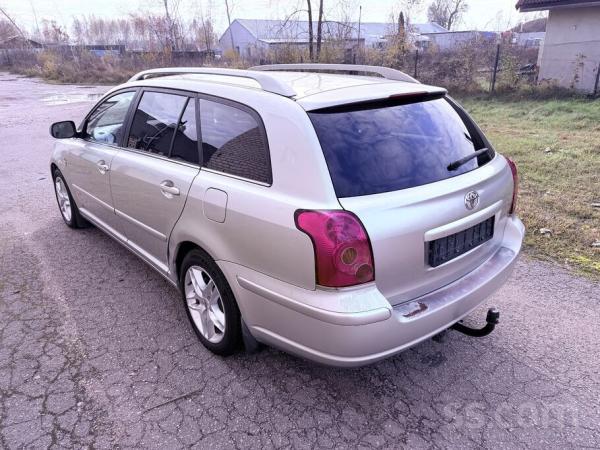 Тойота Авенсис 2005 в Даугавпилс, объемом двигателя 2.00 л и пробегом 308 тыс. км за 1899 €, фото 3 на AUTOMOTO.COM.LV