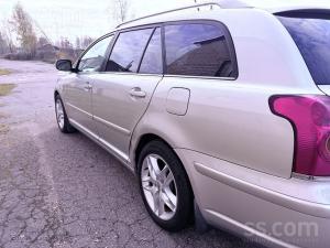 Toyota Avensis 2005 in Daugavpils, with an engine capacity of 2.00 L and mileage of 308 thousand km for 1899 €, photo 12 on AUTOMOTO.COM.LV