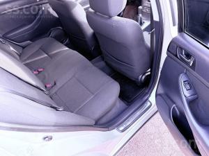 Toyota Avensis 2005 in Daugavpils, with an engine capacity of 2.00 L and mileage of 308 thousand km for 1899 €, photo 17 on AUTOMOTO.COM.LV