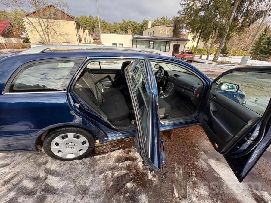 Тойота Авенсис 2005 в Рига, объемом двигателя 2.00 л и пробегом 248 тыс. км за 2290 €, фото 45 на AUTOMOTO.COM.LV