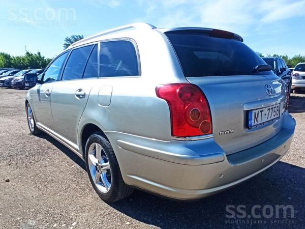 Тойота Авенсис 2005 в Даугавпилс, объемом двигателя 2.00 л и пробегом 0 тыс. км за 2355 €, фото 5 на AUTOMOTO.COM.LV