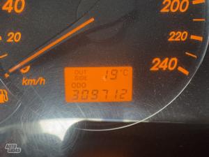 Toyota Avensis 2005 in Siauliai, with an engine capacity of 2.00 L and mileage of 309 thousand km for 1550 €, photo 11 on AUTOMOTO.COM.LV