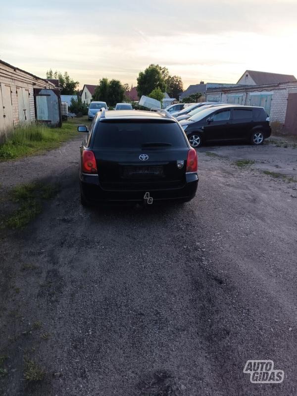 Toyota Avensis 2005 in Taurage, with an engine capacity of 2.00 L and mileage of 300 thousand km for 600 €, photo 4 on AUTOMOTO.COM.LV