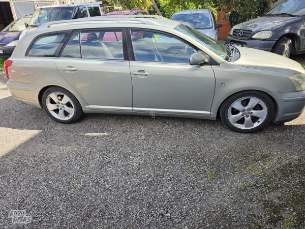 Toyota Avensis 2005 in Kaunas, with an engine capacity of 2.00 L and mileage of 444 thousand km for 1300 €, photo 3 on AUTOMOTO.COM.LV