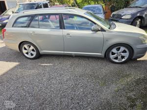 Toyota Avensis 2005 Kauņa, ar dzinēja tilpumu 2.00 L un nobraukumu 444 tūkst. km par 1300 €, foto 3 vietnē AUTOMOTO.COM.LV