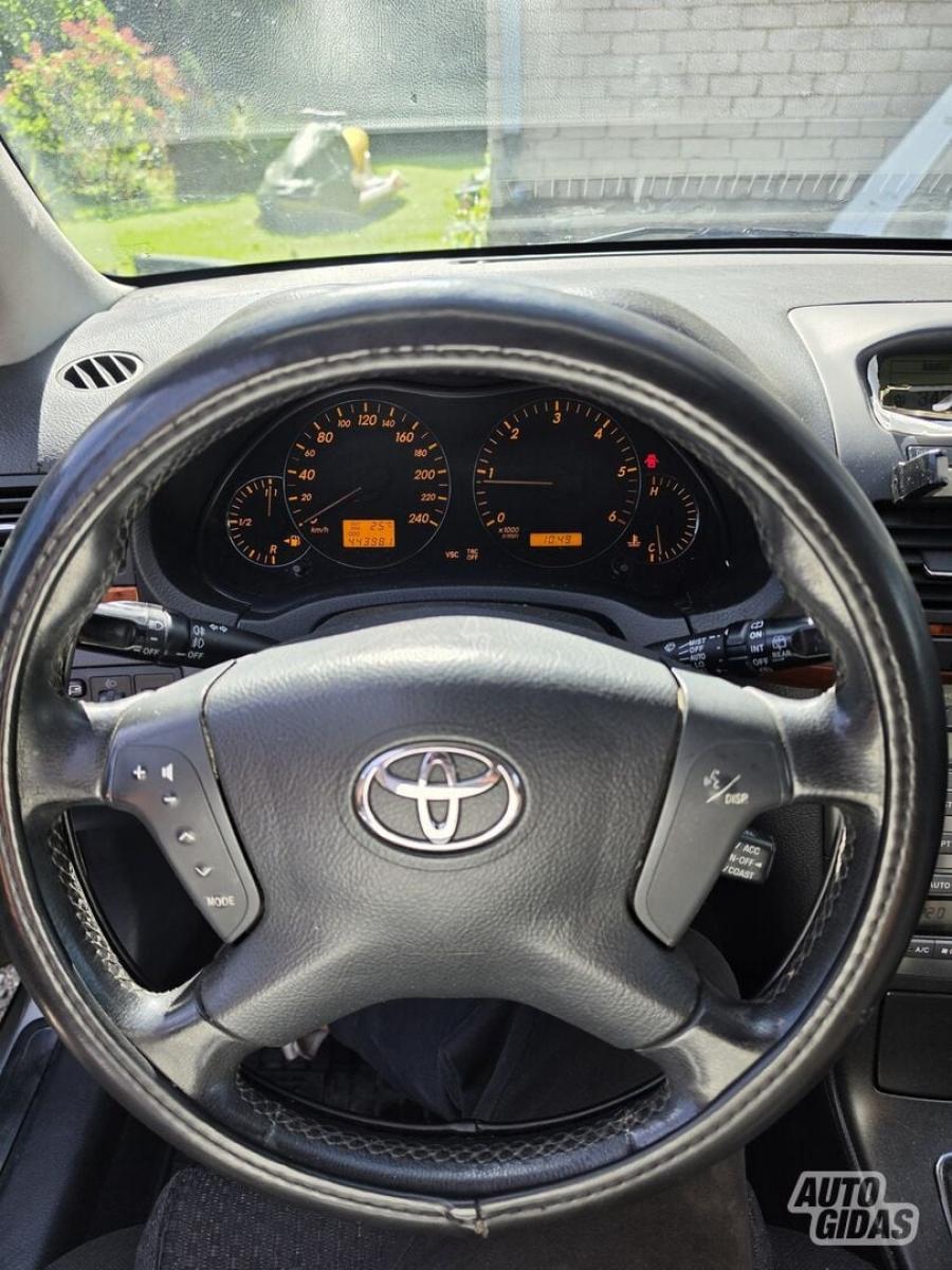Toyota Avensis 2005 Kauņa, ar dzinēja tilpumu 2.00 L un nobraukumu 444 tūkst. km par 1300 €, foto 6 vietnē AUTOMOTO.COM.LV