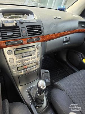 Toyota Avensis 2005 Kauņa, ar dzinēja tilpumu 2.00 L un nobraukumu 444 tūkst. km par 1300 €, foto 7 vietnē AUTOMOTO.COM.LV