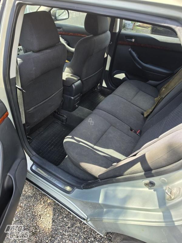 Toyota Avensis 2005 in Kaunas, with an engine capacity of 2.00 L and mileage of 444 thousand km for 1300 €, photo 8 on AUTOMOTO.COM.LV