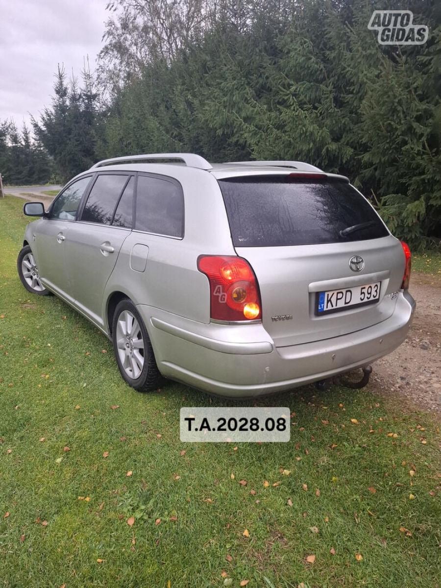 Тойота Авенсис 2005 в Электренай, объемом двигателя 2.00 л и пробегом 357 тыс. км за 1250 €, фото 1 на AUTOMOTO.COM.LV