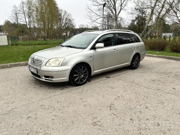 Toyota Avensis 2006 in Jurmala, with an engine capacity of 2.20 L and mileage of 410 thousand km for 1450 €, photo 1 on AUTOMOTO.COM.LV