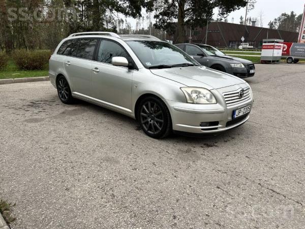 Toyota Avensis 2006 in Jurmala, with an engine capacity of 2.20 L and mileage of 410 thousand km for 1450 €, photo 2 on AUTOMOTO.COM.LV