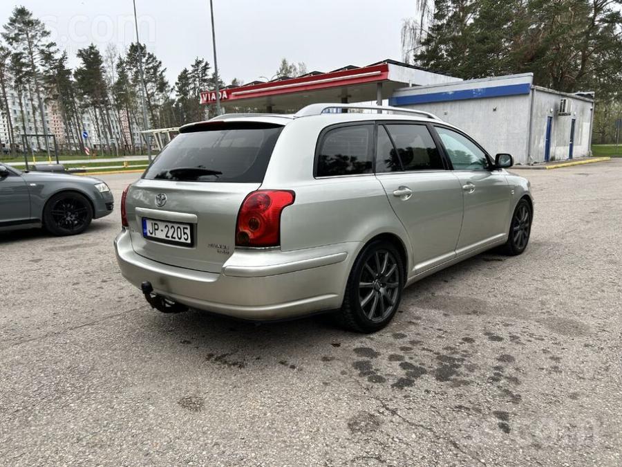 Toyota Avensis 2006 in Jurmala, with an engine capacity of 2.20 L and mileage of 410 thousand km for 1450 €, photo 3 on AUTOMOTO.COM.LV
