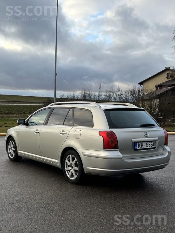 Toyota Avensis 2006 Rīga, ar dzinēja tilpumu 2.20 L un nobraukumu 320 tūkst. km par 1550 €, foto 4 vietnē AUTOMOTO.COM.LV
