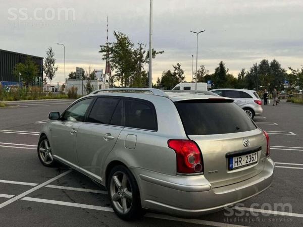 Toyota Avensis 2006 in Riga, with an engine capacity of 2.20 L and mileage of 384 thousand km for 750 €, photo 4 on AUTOMOTO.COM.LV