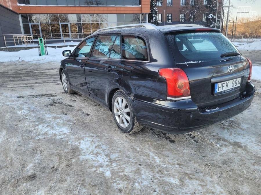 Toyota Avensis 2006 Viļņa, ar dzinēja tilpumu 1.80 L un nobraukumu 390 tūkst. km par 1950 €, foto 3 vietnē AUTOMOTO.COM.LV