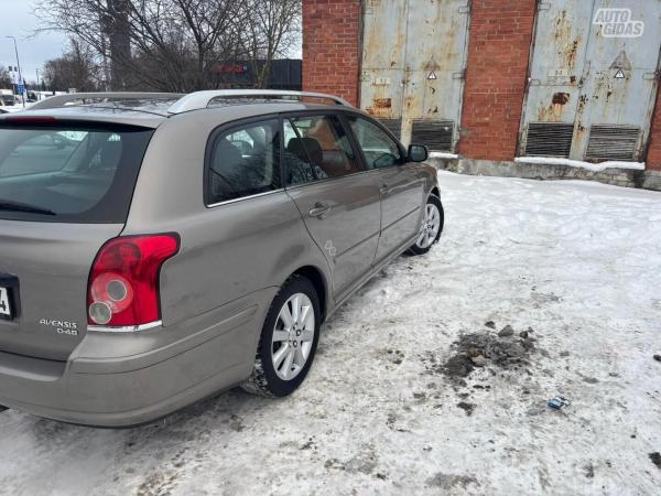 Toyota Avensis 2006 Kauņa, ar dzinēja tilpumu 2.00 L un nobraukumu 33 tūkst. km par 1950 €, foto 4 vietnē AUTOMOTO.COM.LV