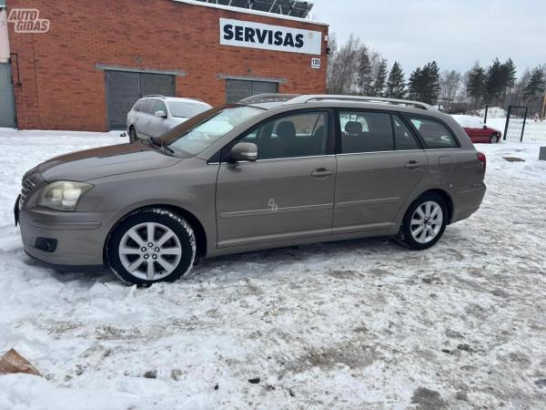 Toyota Avensis 2006 Kauņa, ar dzinēja tilpumu 2.00 L un nobraukumu 33 tūkst. km par 1950 €, foto 5 vietnē AUTOMOTO.COM.LV