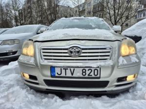 Toyota Avensis 2006 Viļņa, ar dzinēja tilpumu 2.00 L un nobraukumu 295 tūkst. km par 450 €, foto 8 vietnē AUTOMOTO.COM.LV