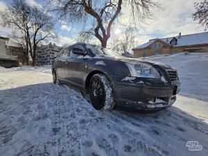 Toyota Avensis 2006 in Vilnius, with an engine capacity of 2.20 L and mileage of 330 thousand km for 650 €, photo  on AUTOMOTO.COM.LV