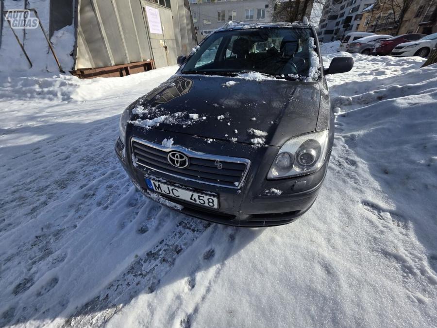 Toyota Avensis 2006 in Vilnius, with an engine capacity of 2.20 L and mileage of 330 thousand km for 650 €, photo 6 on AUTOMOTO.COM.LV