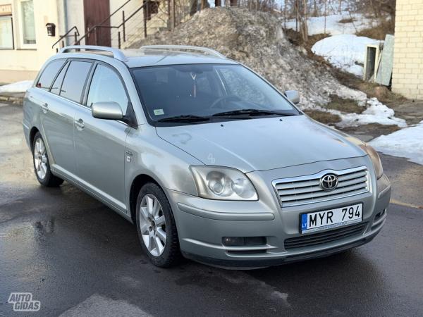 Toyota Avensis 2006 in Siauliai, with an engine capacity of 2.20 L and mileage of 371 thousand km for 799 €, photo 2 on AUTOMOTO.COM.LV