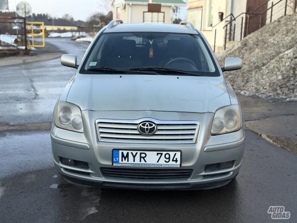 Toyota Avensis 2006 in Siauliai, with an engine capacity of 2.20 L and mileage of 371 thousand km for 799 €, photo 5 on AUTOMOTO.COM.LV