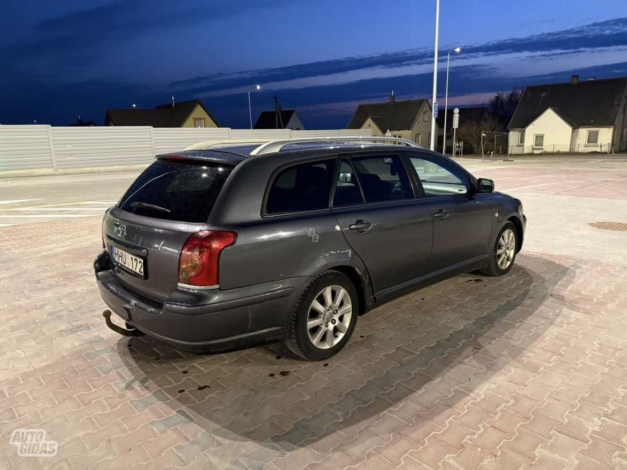Toyota Avensis 2006 Raseiniai, ar dzinēja tilpumu 2.20 L un nobraukumu 402 tūkst. km par 850 €, foto 4 vietnē AUTOMOTO.COM.LV