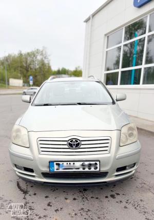 Toyota Avensis 2006 Viļņa, ar dzinēja tilpumu 2.20 L un nobraukumu 287 tūkst. km par 1950 €, foto 3 vietnē AUTOMOTO.COM.LV