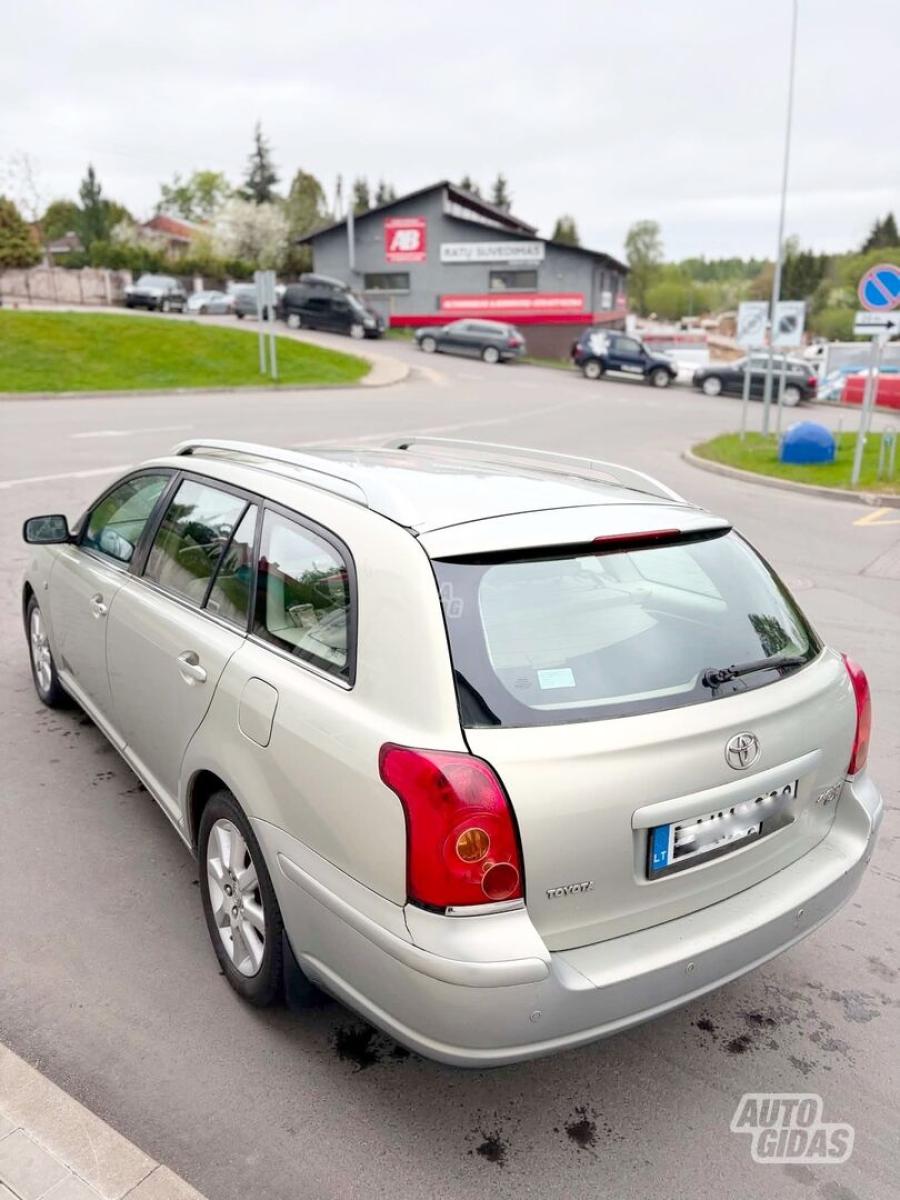 Toyota Avensis 2006 Viļņa, ar dzinēja tilpumu 2.20 L un nobraukumu 287 tūkst. km par 1950 €, foto 6 vietnē AUTOMOTO.COM.LV