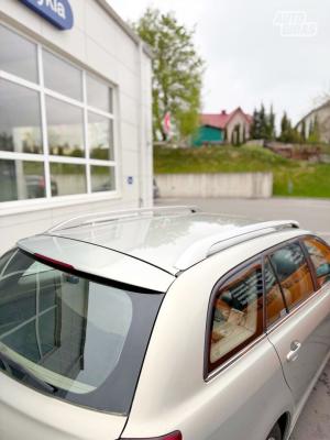 Toyota Avensis 2006 Viļņa, ar dzinēja tilpumu 2.20 L un nobraukumu 287 tūkst. km par 1950 €, foto 7 vietnē AUTOMOTO.COM.LV