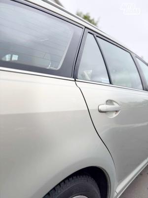 Toyota Avensis 2006 Viļņa, ar dzinēja tilpumu 2.20 L un nobraukumu 287 tūkst. km par 1950 €, foto 9 vietnē AUTOMOTO.COM.LV