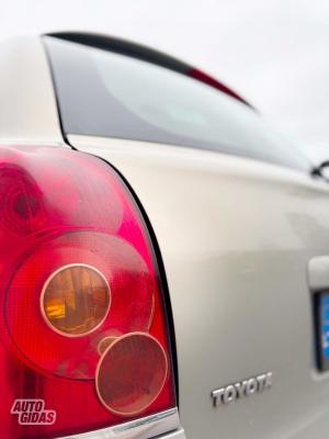 Toyota Avensis 2006 Viļņa, ar dzinēja tilpumu 2.20 L un nobraukumu 287 tūkst. km par 1950 €, foto 14 vietnē AUTOMOTO.COM.LV