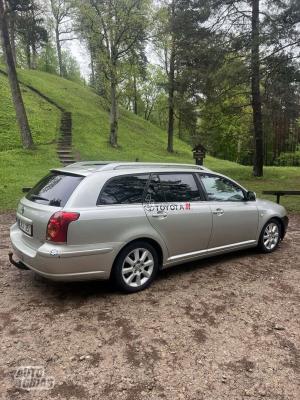 Toyota Avensis 2006 in Vilnius, with an engine capacity of 2.20 L and mileage of 320 thousand km for 950 €, photo 7 on AUTOMOTO.COM.LV