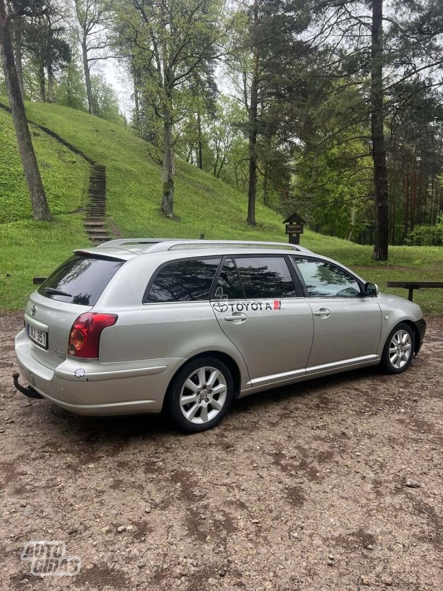 Toyota Avensis 2006 in Vilnius, with an engine capacity of 2.20 L and mileage of 320 thousand km for 950 €, photo 7 on AUTOMOTO.COM.LV